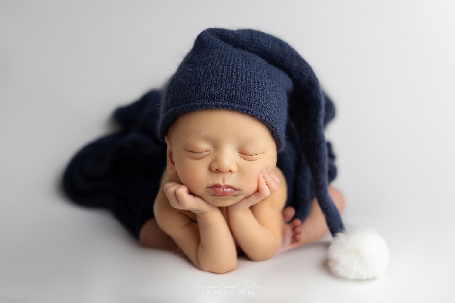 Newborn photoshoot | Guyder | Blossom Brook Studio